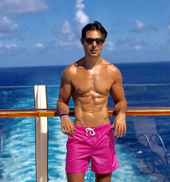 Las fotos más sexys de Ernesto D´Alessio